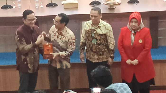 Rektor Unhas Usul Dana yang Dikelola BPKH Difungsikan Juga untuk Bidang ...